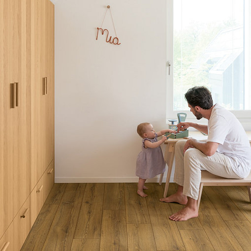 Quick-Step Classic Cocoa Brown Oak Laminate Flooring CLM5793 | Wood ...